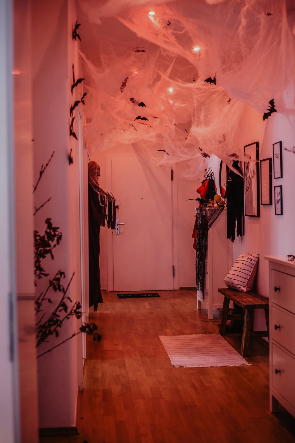 Halloween Zimmer Dekorieren